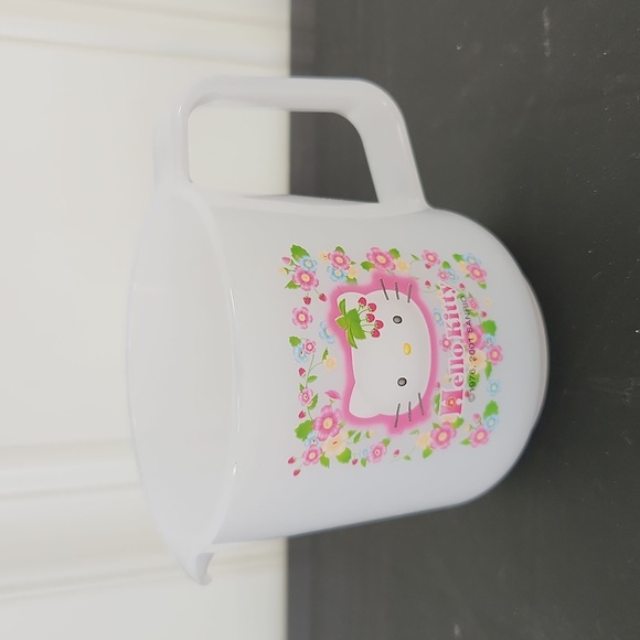 Hello Kitty | Kitchen | Cup Hello Kitty Measuring Cup | Poshmark